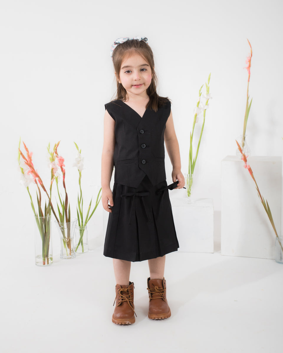 Girls Black Vest & Skirt Set – Little & Loom