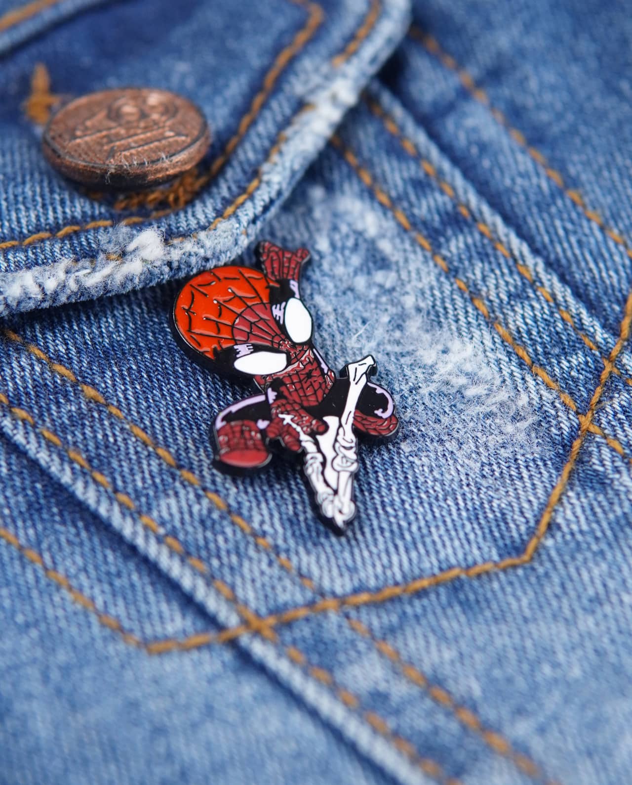 THE SPIDERMAN MARVEL PIN – Little & Loom
